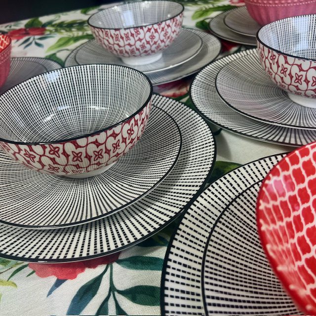Dinner Set - Red and Black - Dynamic Dinnerware - Serendipity Gifts